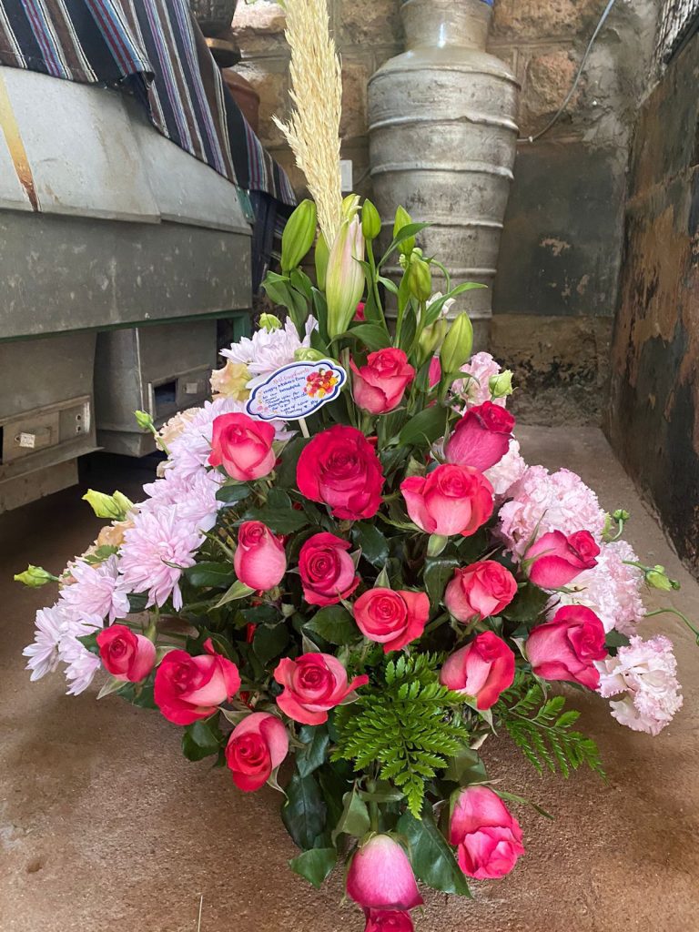 Brighten up Your Day With Beautiful Flowers From J.K. Florists - H&S ...